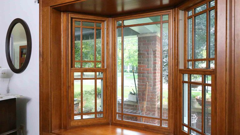 Crank Out Windows | Universal Windows Direct