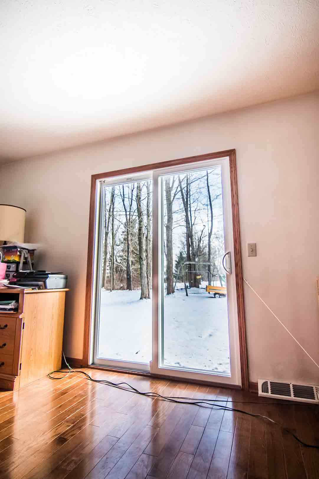 Crank Out Windows | Universal Windows Direct